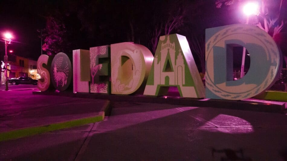 MUNICIPIO DE SOLEDAD SE PINTA DE ROSA EN CONMEMORACIÓN DE LA LUCHA CONTRA EL CÁNCER DE MAMA - La ...